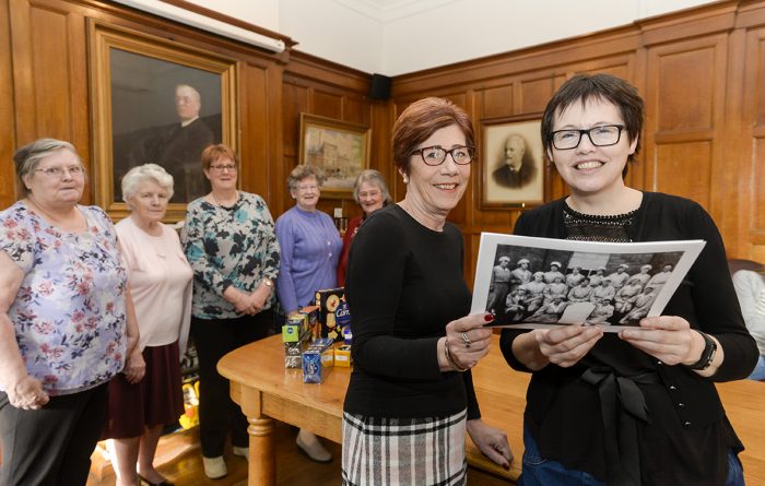 Cracker Packer Statue for Carlisle | Hazel Reeves